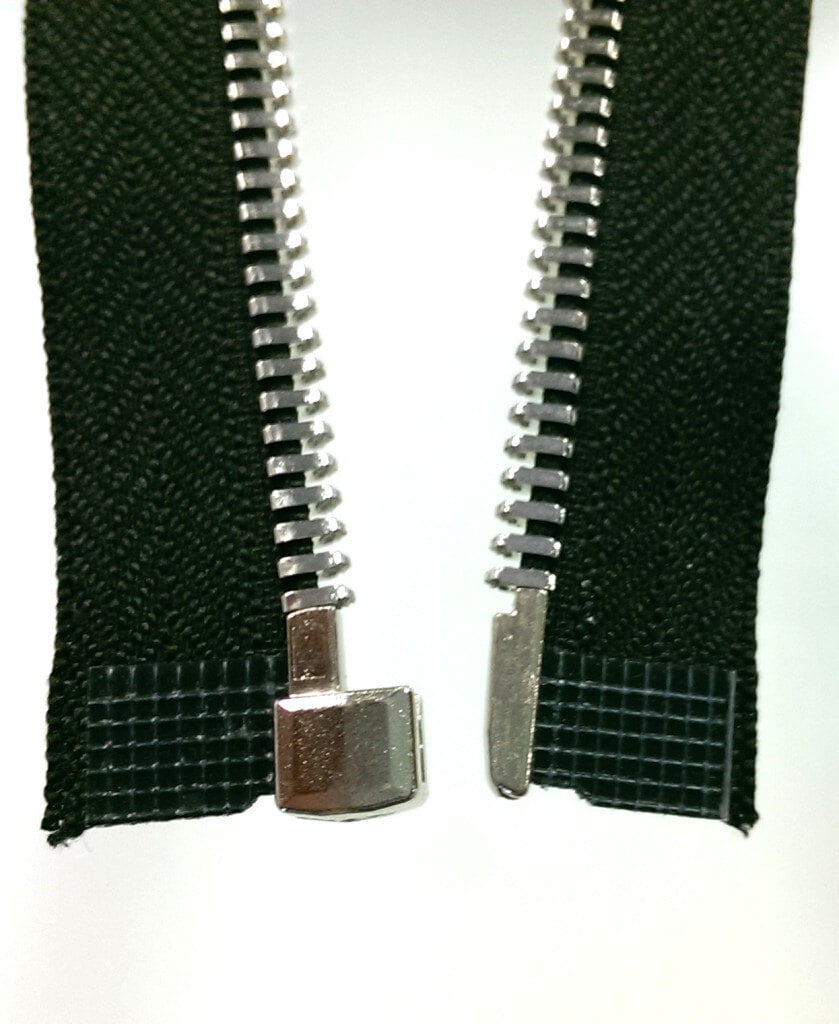 Separating Vs Closed Bottom Zippers